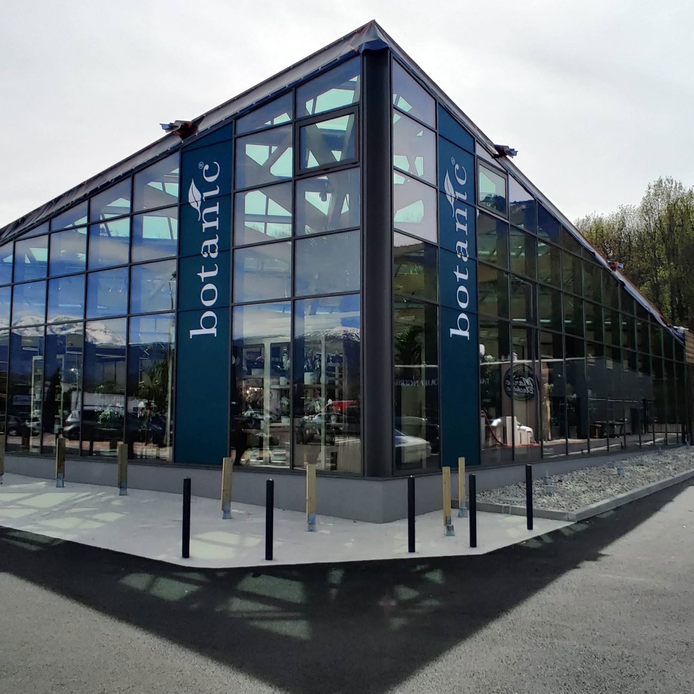 botanic® Seyssins : Jardinerie et Animalerie, Isère (38)