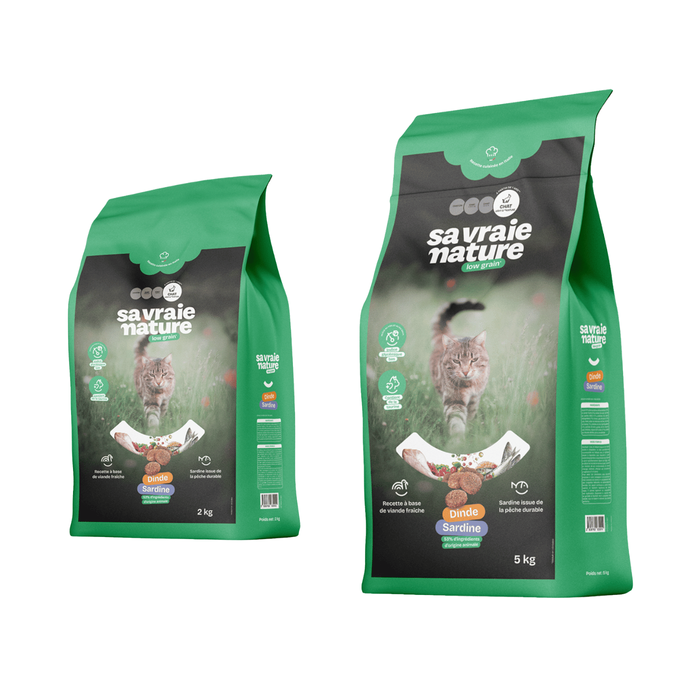 Croquettes light chat sénior dinde & sardine réduites en céréales Sa ...