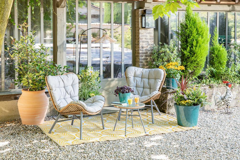 Salon de jardin en acier et résine tressée coloris noir et miel Hosta ...